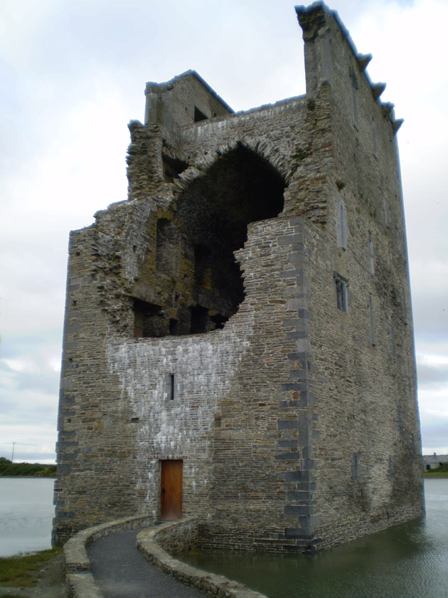 castles | Daydream Tourist